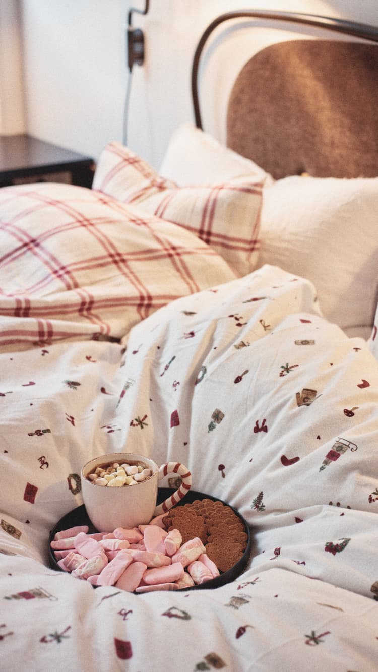 The internet's fluffiest duvets. Happy Fluffy Cloud - cozy bedding ...